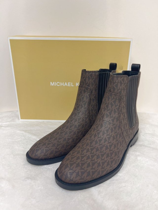 MK Ella Bootie Brown Logo - 陳記美加代購